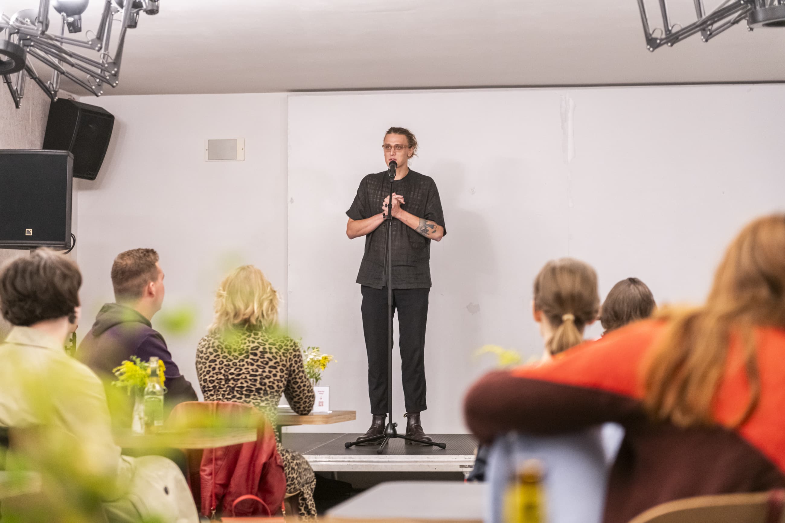 SLAM POETRY SHOW: SELF-PORTRAIT OR A VERBAL SELFIE